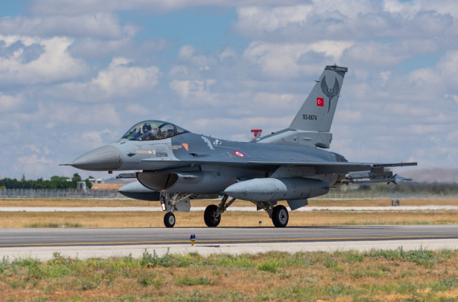 Turkey Deploys F-16 Fighter Jets to Somalia, Hiiraan Online Reports ...